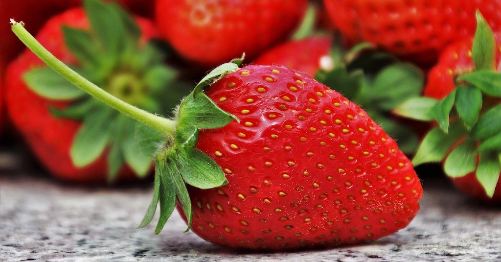 Fragole: calorie e proprietà, fanno ingrassare? - GreenStyle