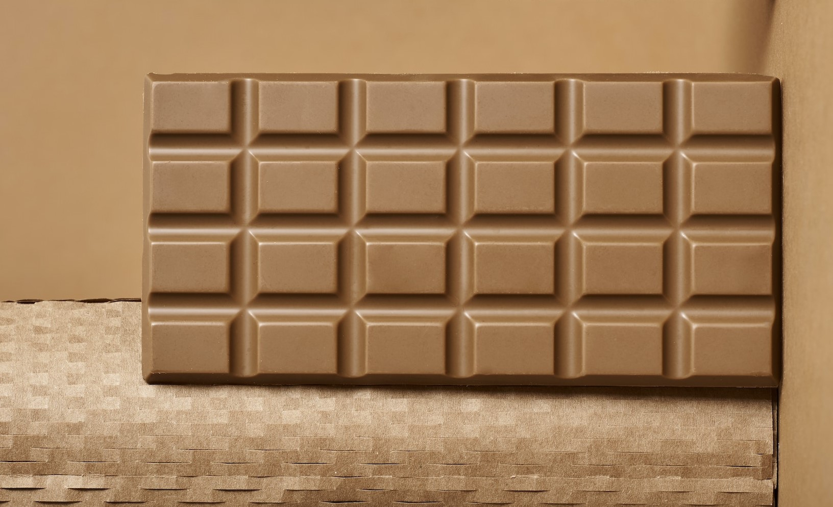 Cioccolato al latte: 5 benefici e valori nutrizionali - Benessereblog