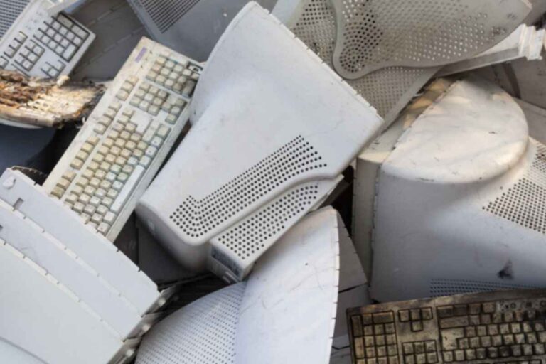 Dove gettare un computer vecchio: la guida dettagliata - Greenstyle.it